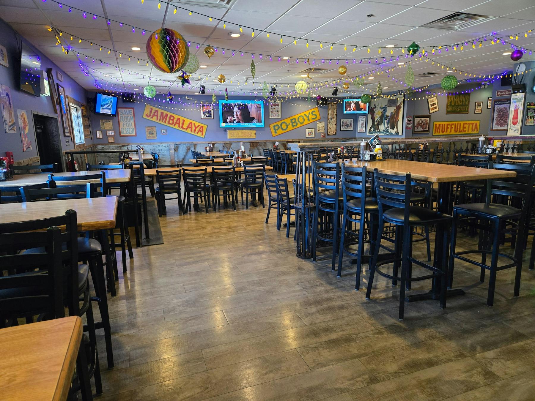 Chuck's Southern Comforts Cafe - Burbank - Burbank, IL | Tock