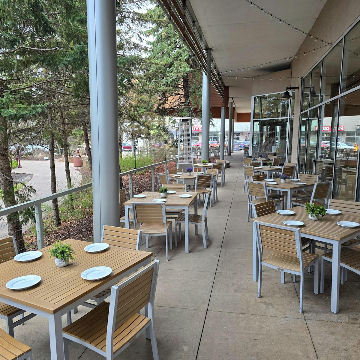 Pinstripes Edina - Dining Reservation - Edina, MN | Tock