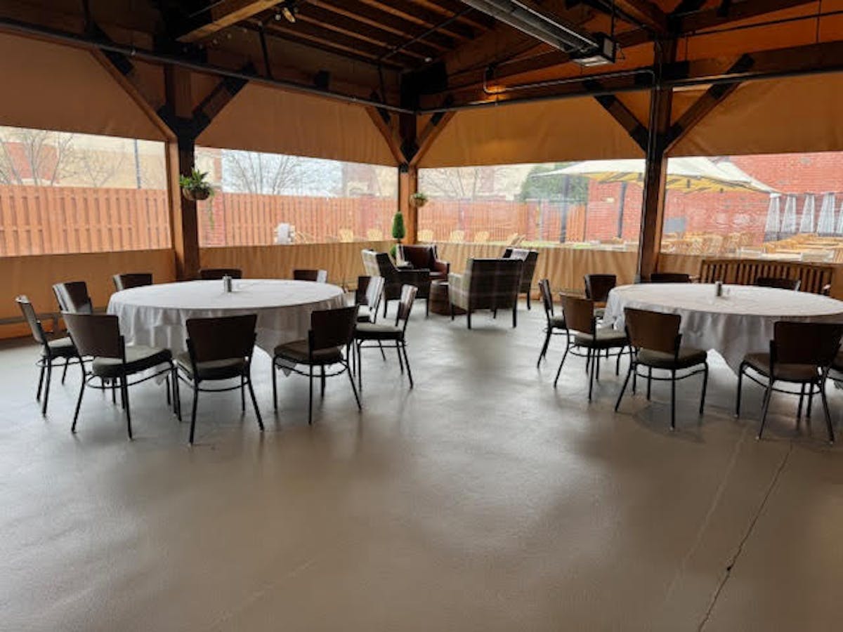 Pinstripes South Barrington - South Barrington, IL | Tock