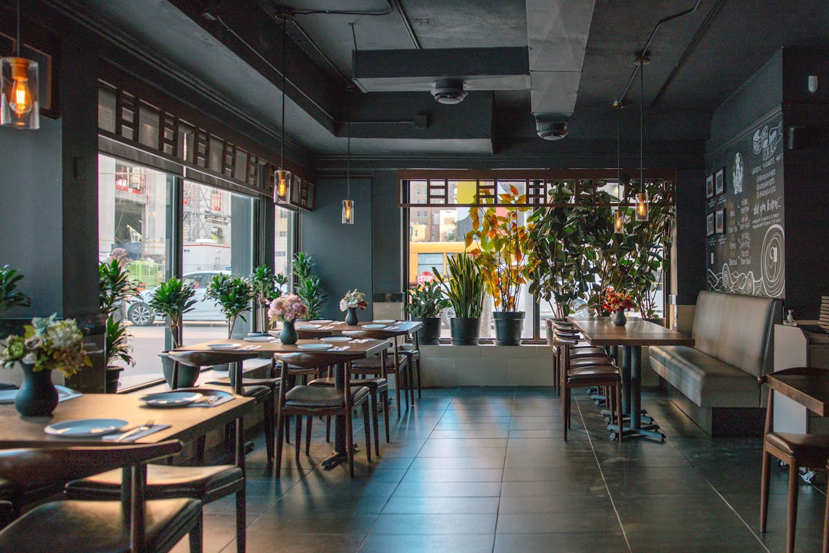 Hong Shing - Yan Dining Room - Toronto, ON | Tock