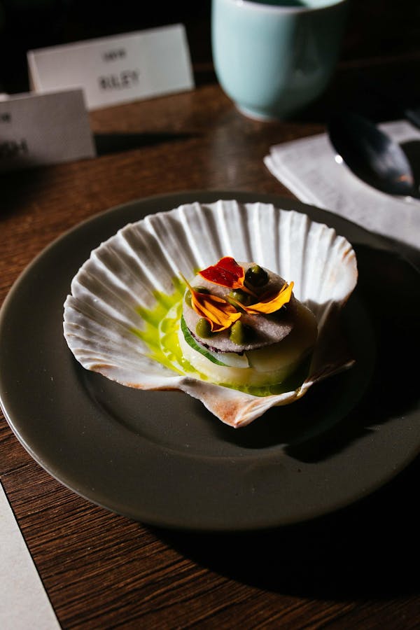 Hong Shing - Toronto, ON | Tock